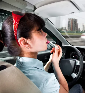 Refresh Your Road Skills with These 7 Driver Safety Tips | Traffic ...